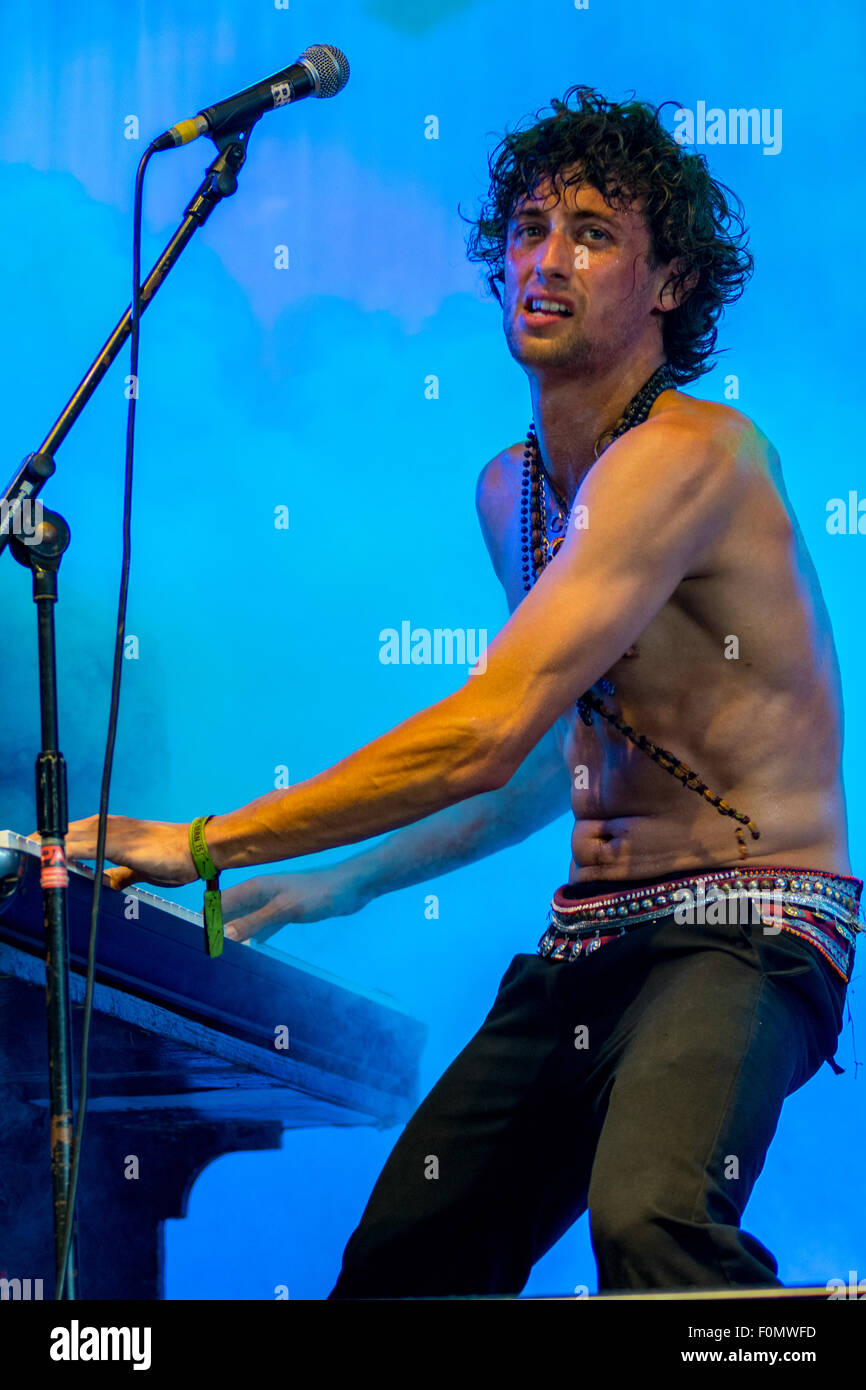 Tankus henge band hi-res stock photography and images - Alamy