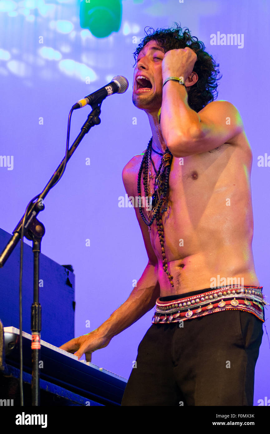 Tankus henge band hi-res stock photography and images - Alamy