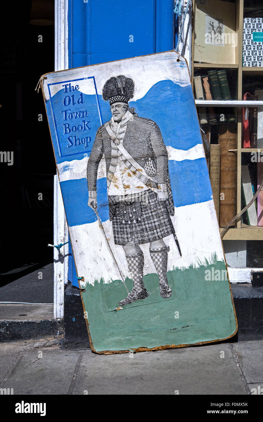 Book shop signs hi-res stock photography and images - Alamy