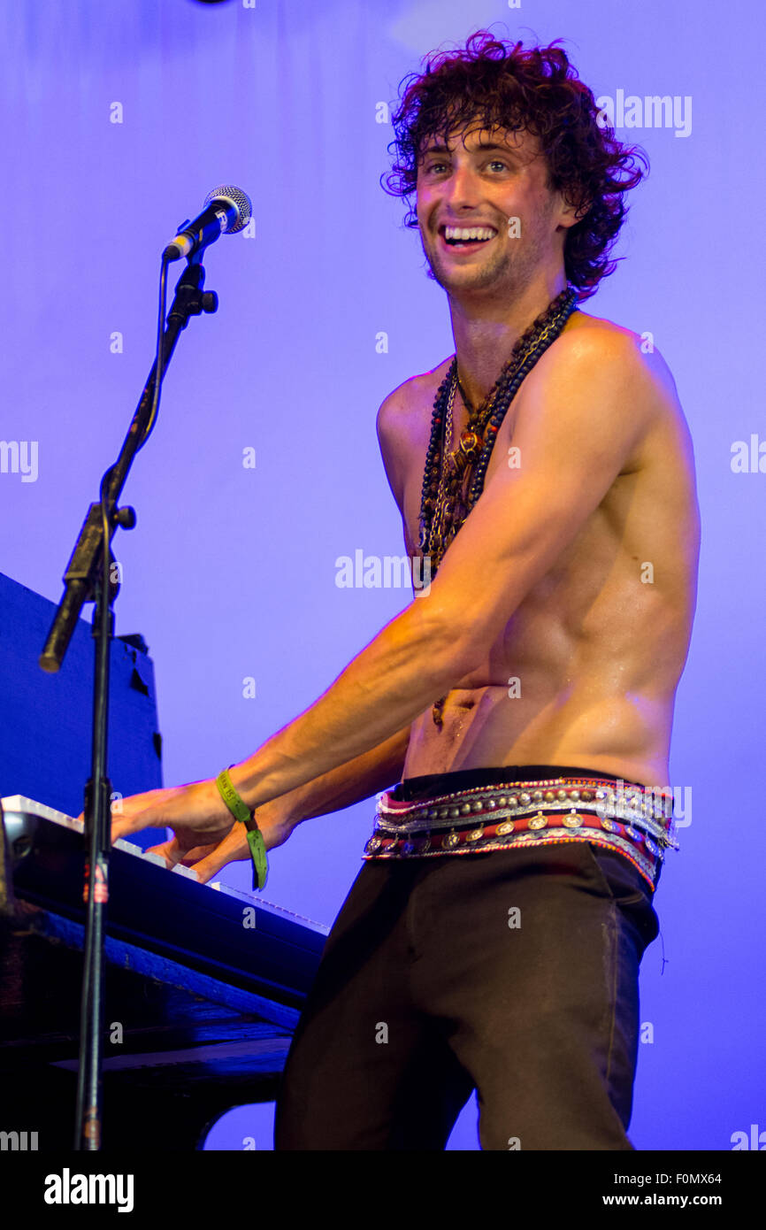 Tankus henge wickham festival 080815 hi-res stock photography and ...