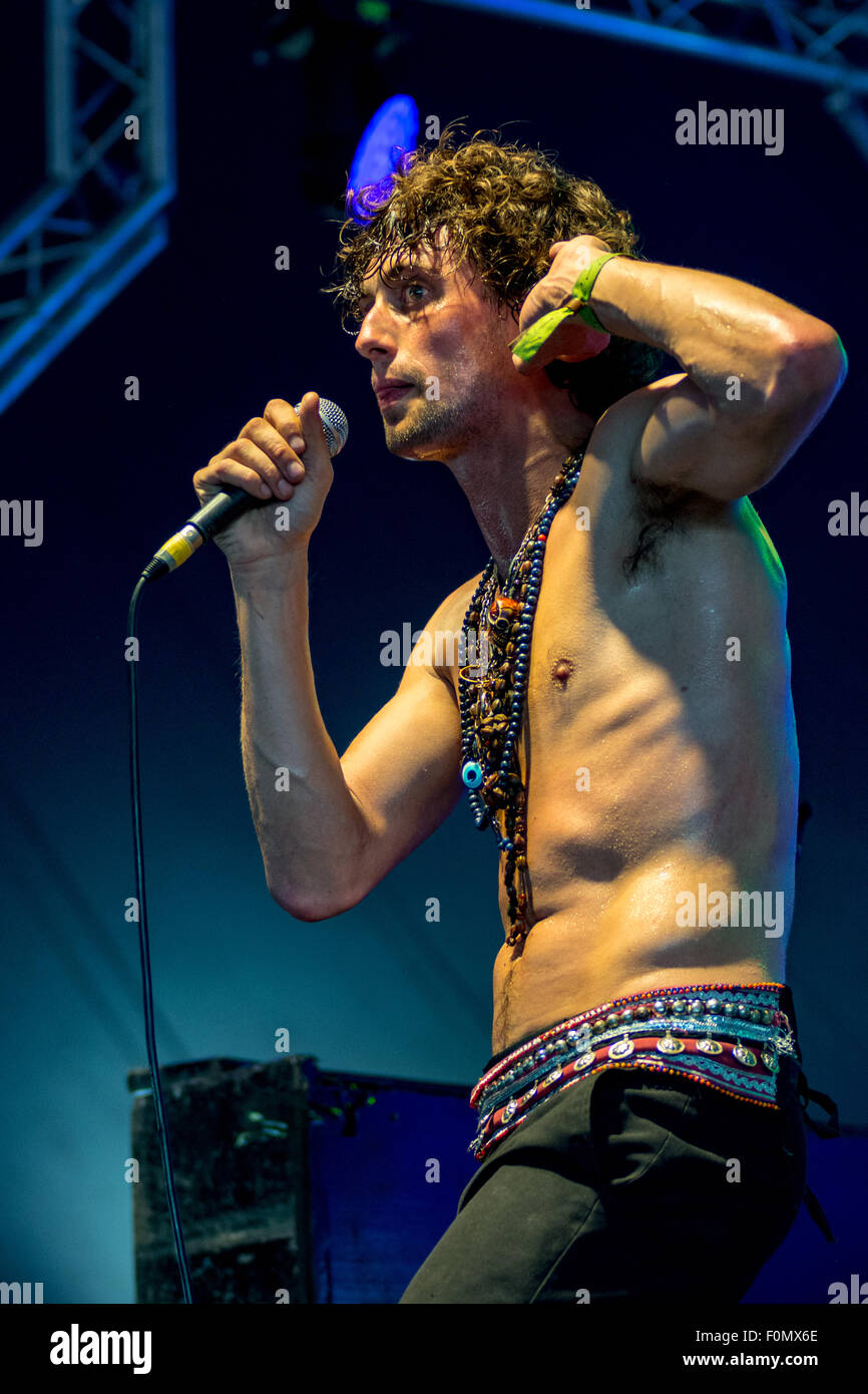 Tankus the henge band hi-res stock photography and images - Alamy
