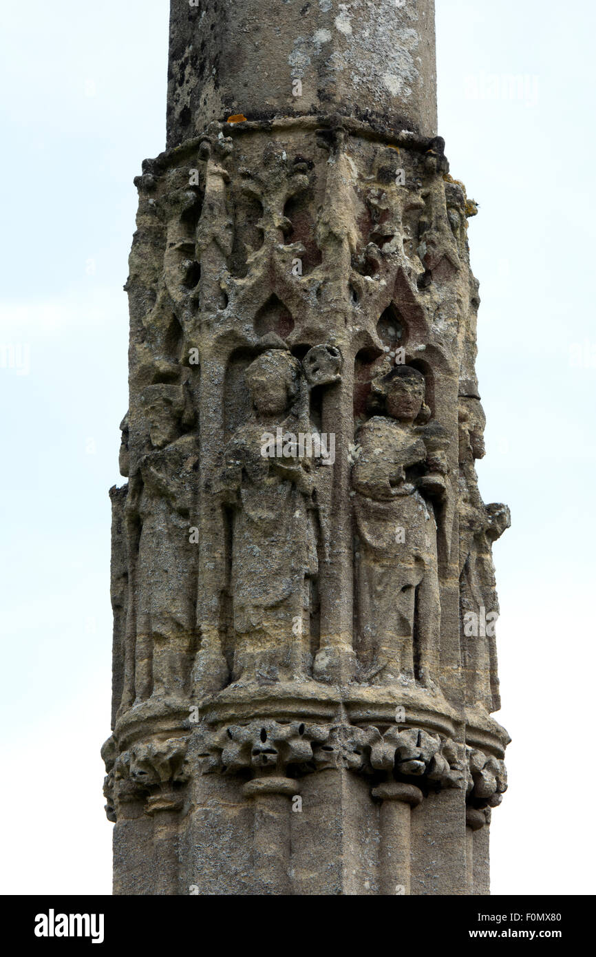 Gothic cross detail, St. Mary Magdalene churchyard, Castle Ashby ...