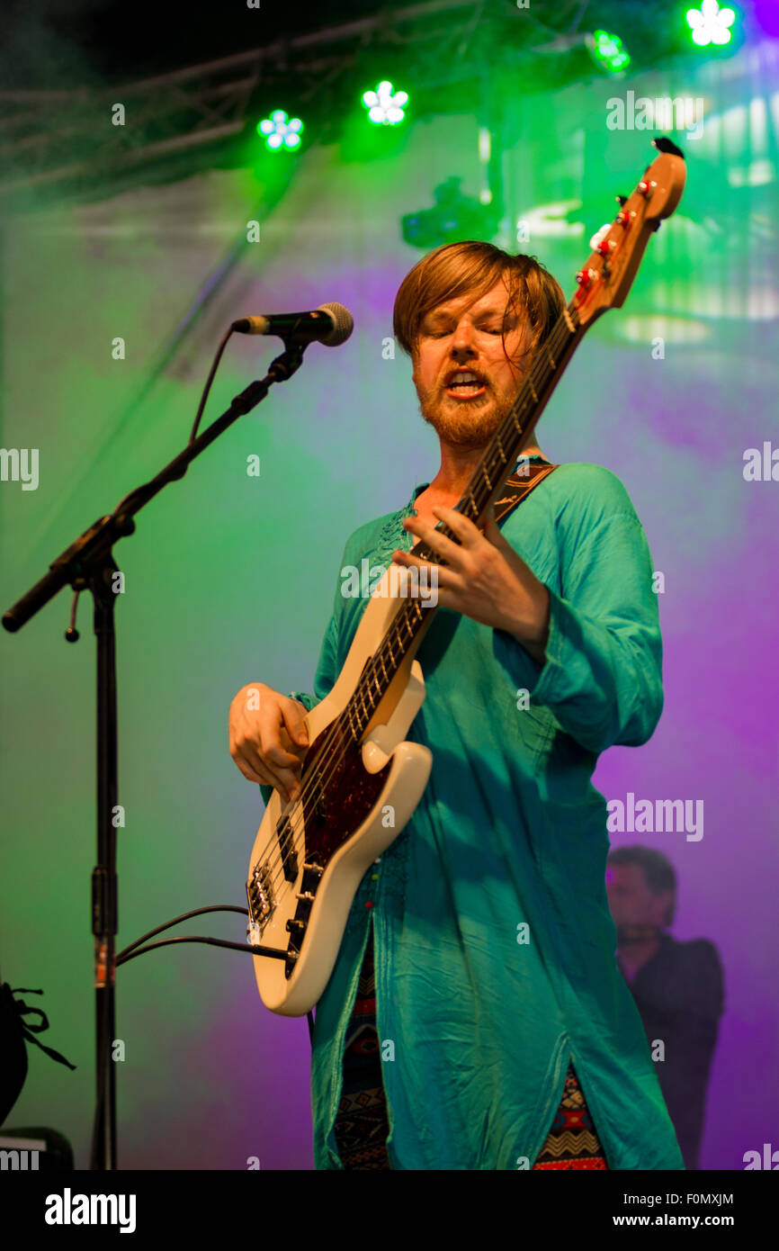 Tankus henge band hi-res stock photography and images - Alamy