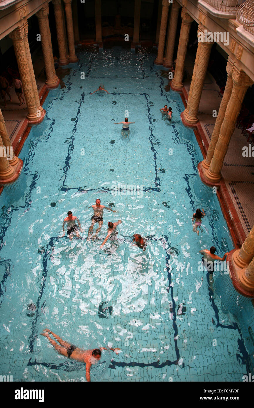 Main swimming pool of the Széchenyi Thermal Bath in Budapest City Park ...