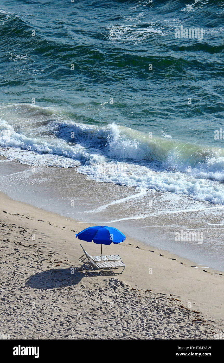 Overhead Beach Scene- Atlantic Ocean Stock Photo - Alamy