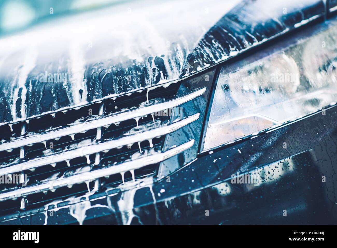 Foaming car hi-res stock photography and images - Alamy