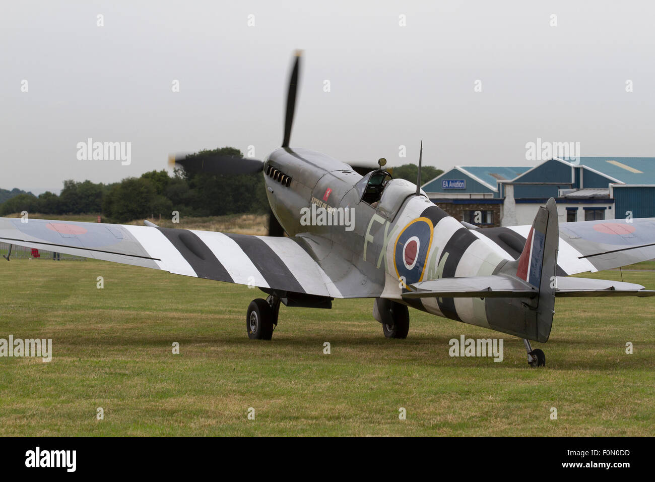 Spirit of kent spitfire hi-res stock photography and images - Alamy