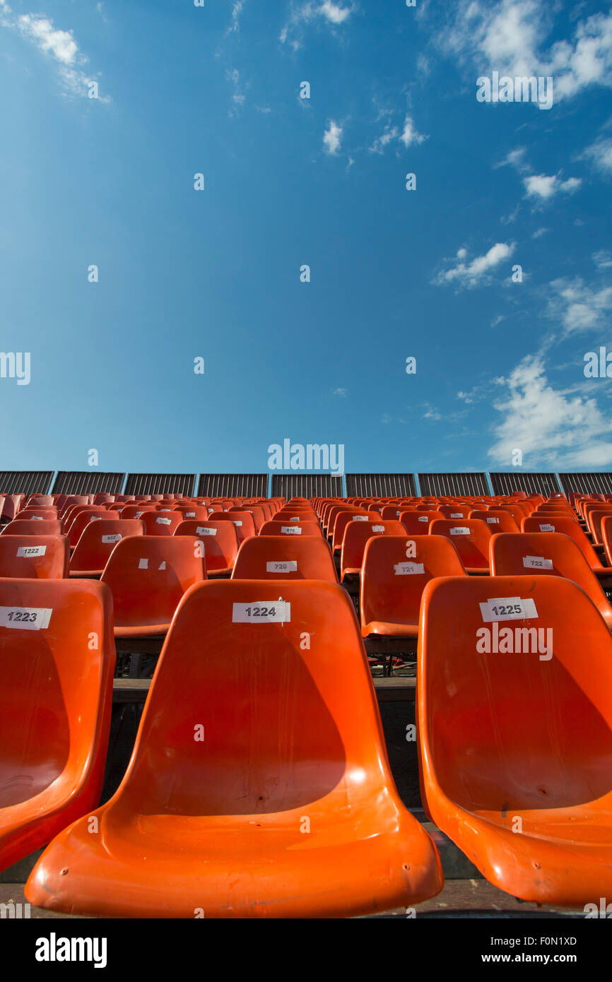 Orange stadium seats hi-res stock photography and images - Alamy