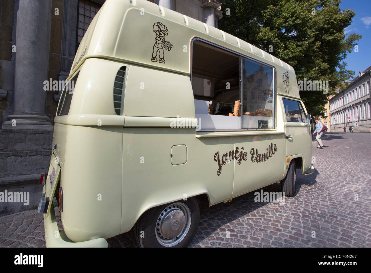 Ice cream car hi-res stock photography and images - Alamy