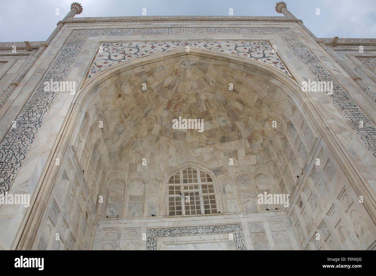 Taj mahal walls hi-res stock photography and images - Alamy