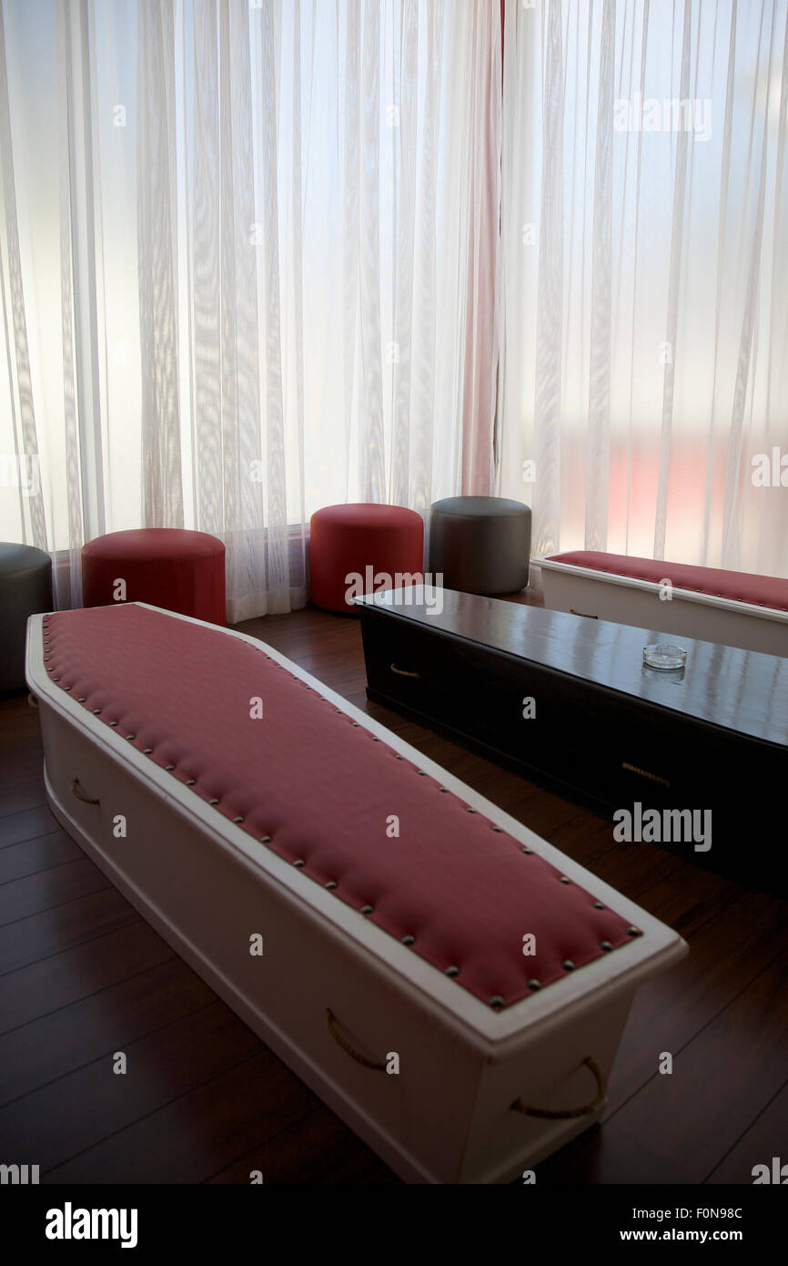 Luxury smoking room in a hotel in Cape Town Stock Photo - Alamy