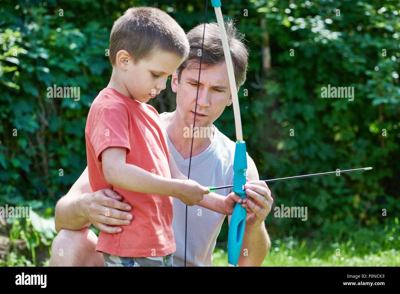 Archer bow hi-res stock photography and images - Alamy