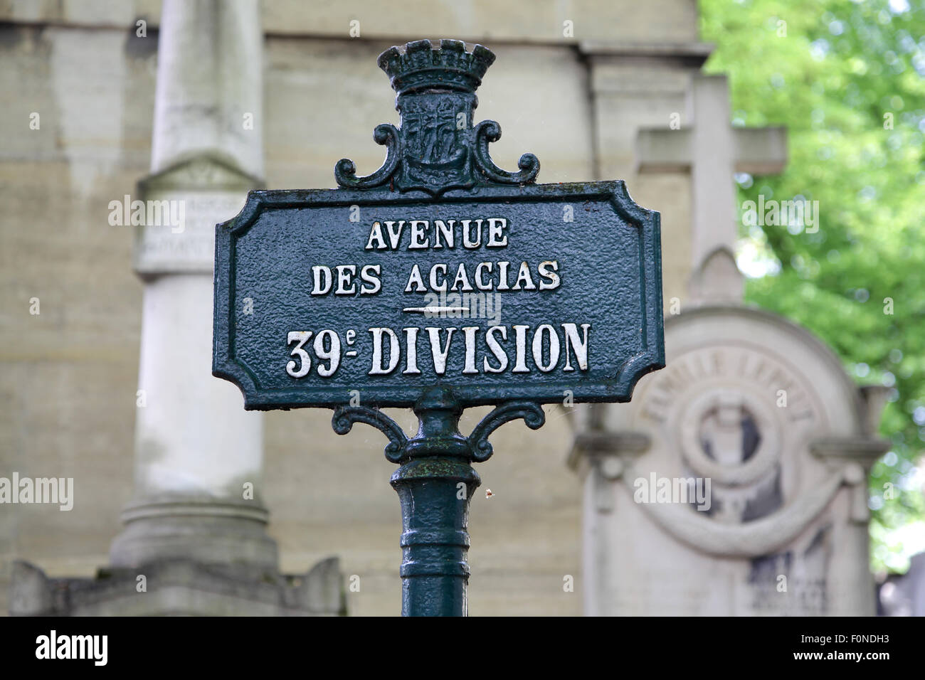 Père Lachaise Cemetery The largest cemetery necropolis in Paris France ...