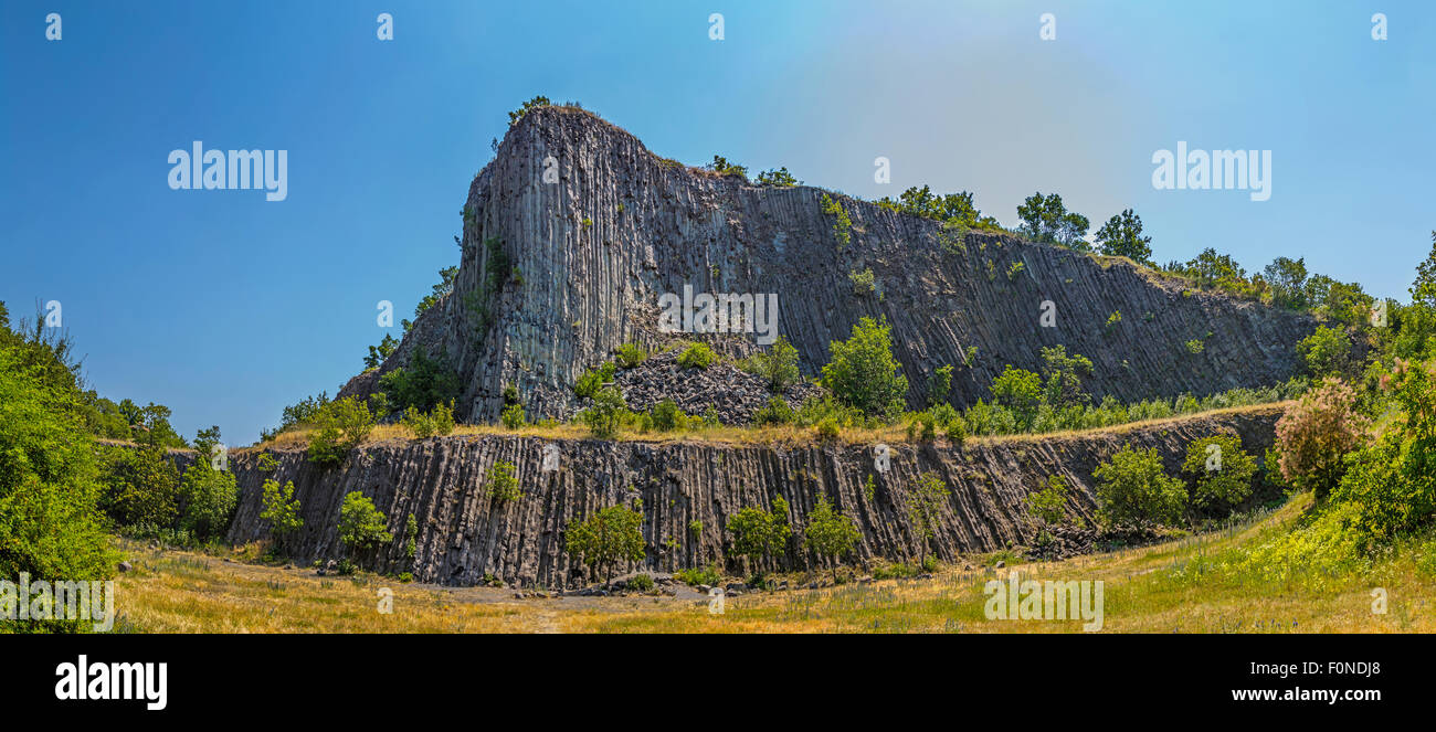 Whinstone hi-res stock photography and images - Alamy