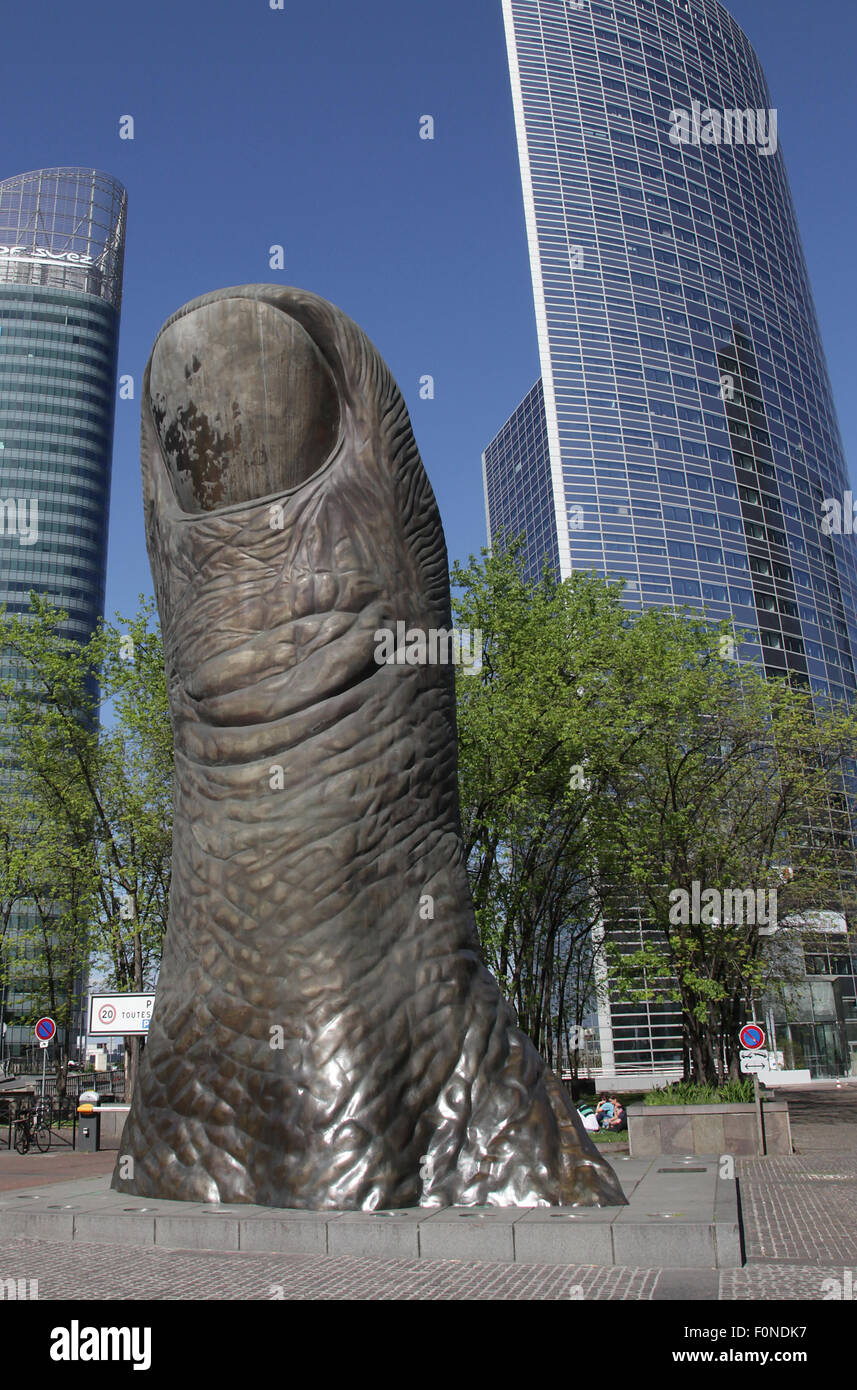 Le Pouce de César The Thump La Défense Paris France César Baldaccini ...