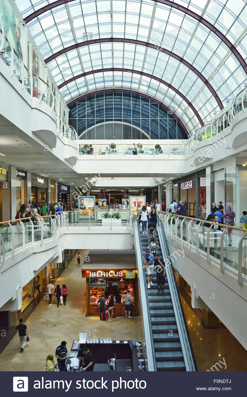 Barcelona Shopping Mall High Resolution Stock Photography and Images ...
