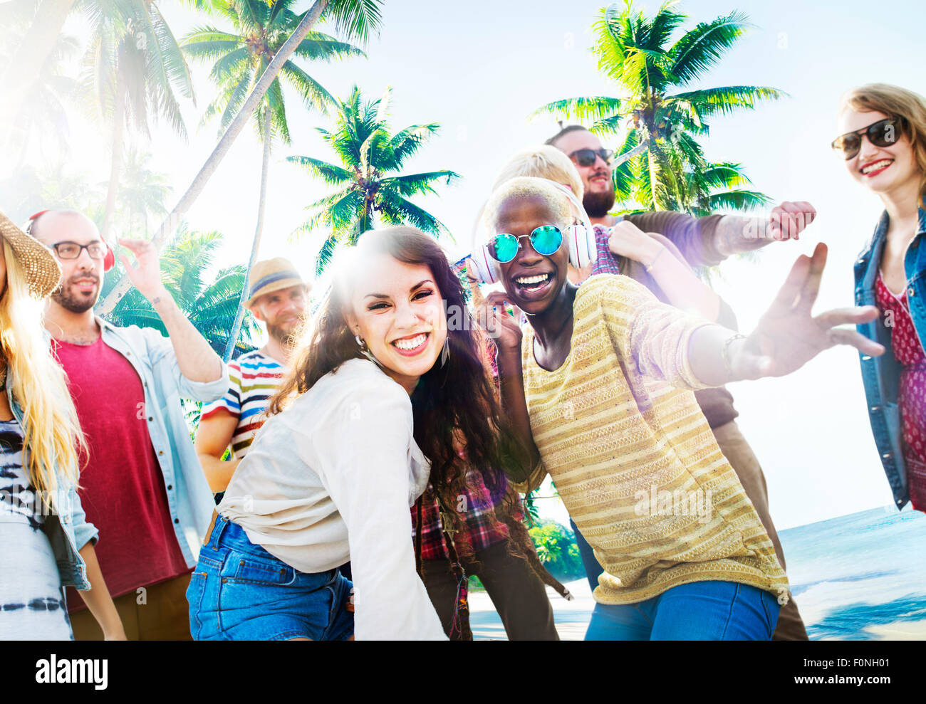 Group of women friends dancing hi-res stock photography and images - Alamy