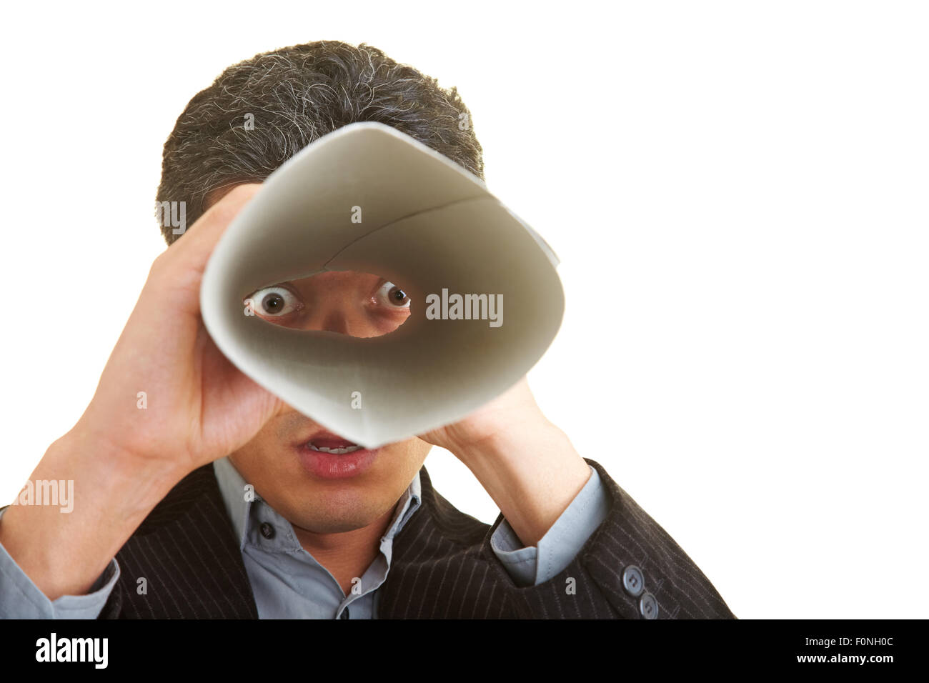 Paper tube binoculars hi-res stock photography and images - Alamy