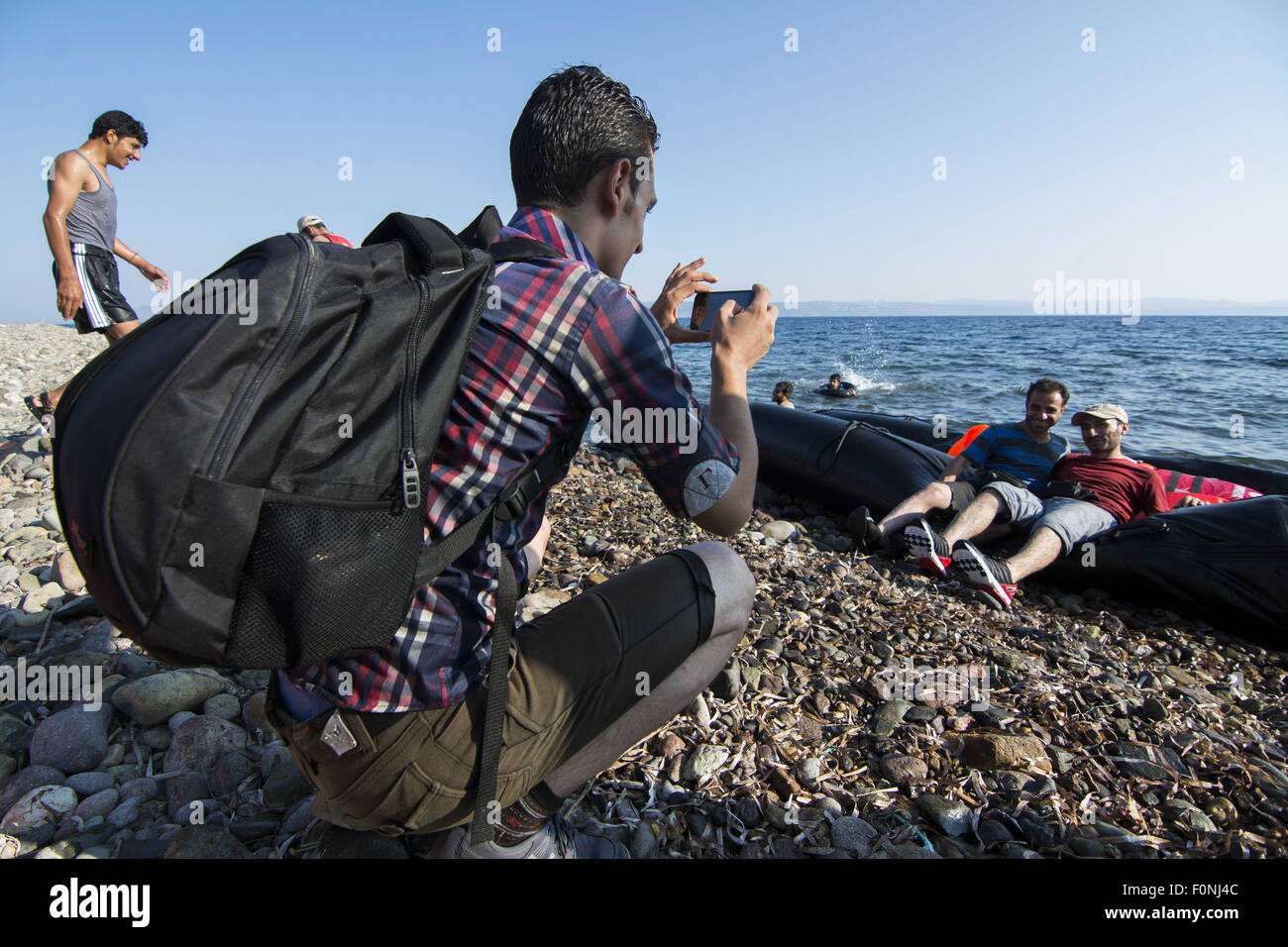 Syrian refugees greece beach hi-res stock photography and images - Alamy