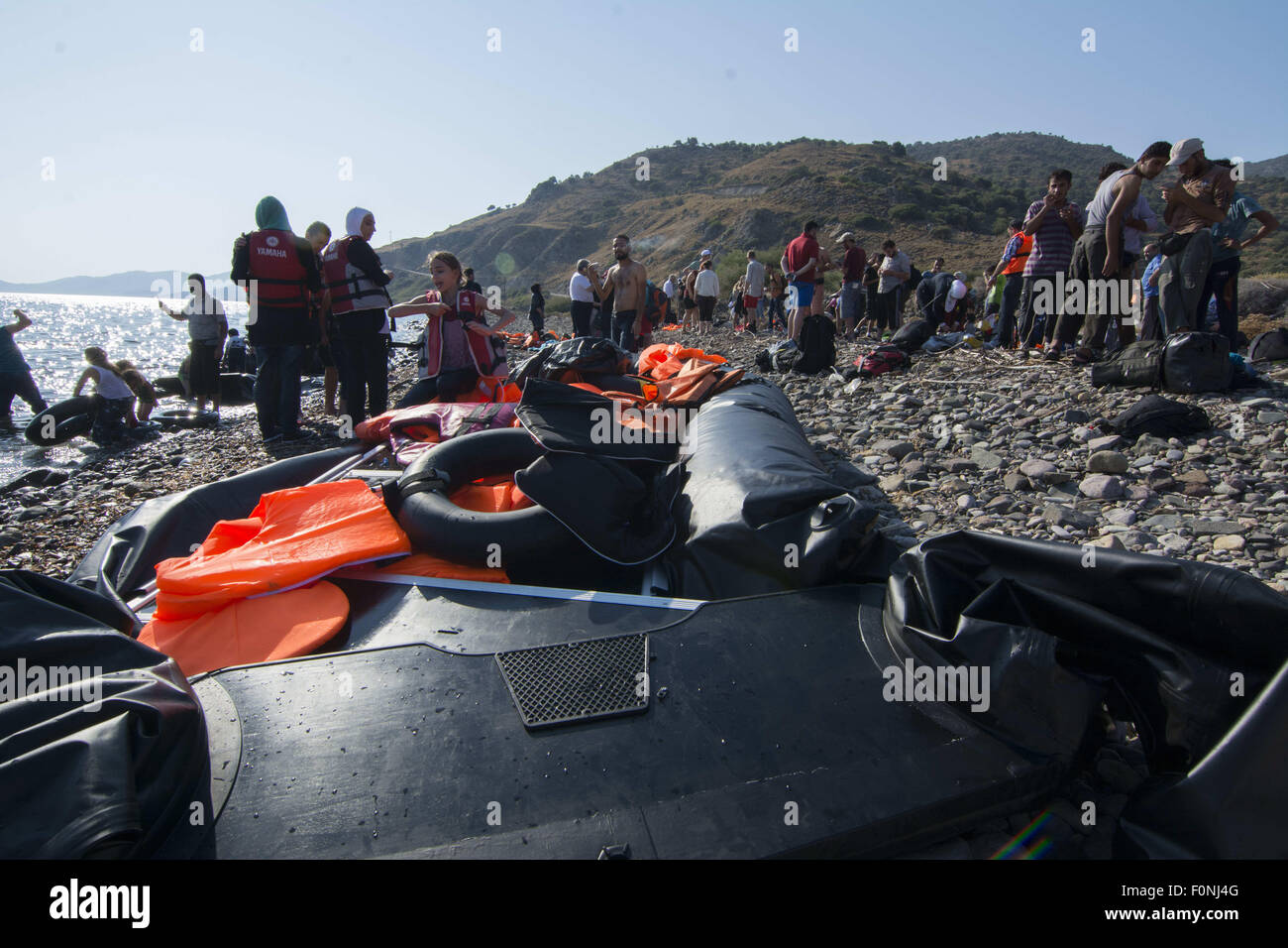 Syrian refugees greece beach hi-res stock photography and images - Alamy