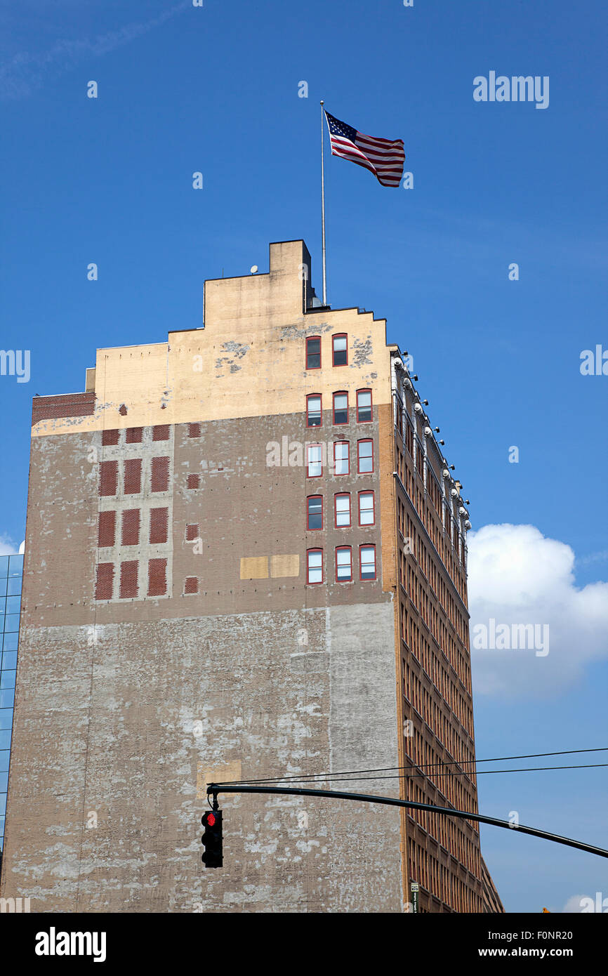 USA, New York State, New York City, Manhattan, Typical office building ...