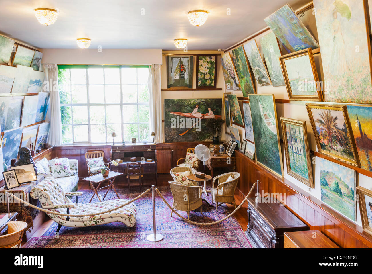 Monet house interior hi-res stock photography and images - Alamy
