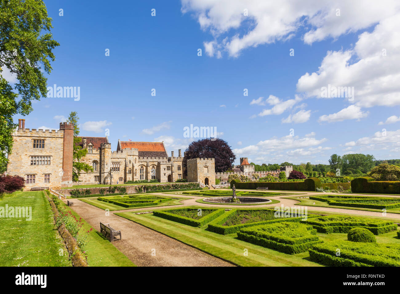 Penshurst gardens hi-res stock photography and images - Alamy