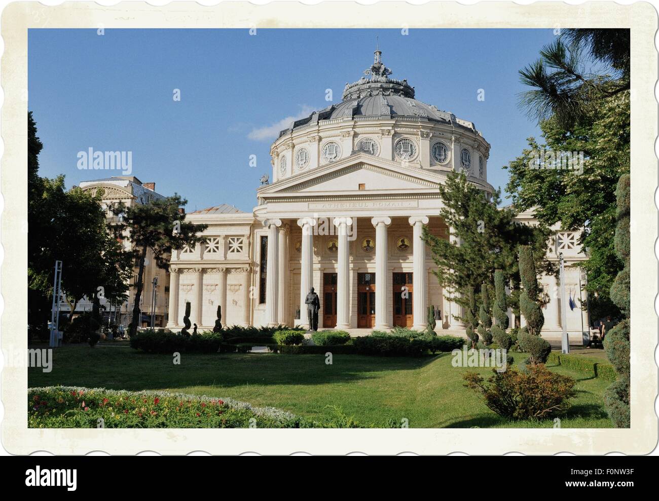 Bucharest landmarks: Romanian Athenaeum is a concert hall in the city ...
