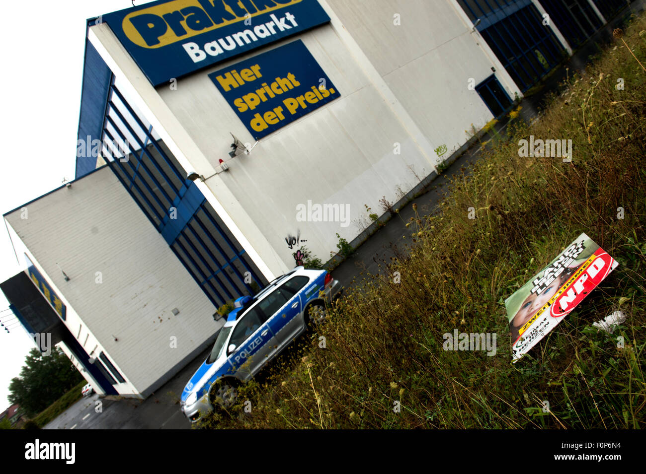 Npd poster germany hi-res stock photography and images - Alamy