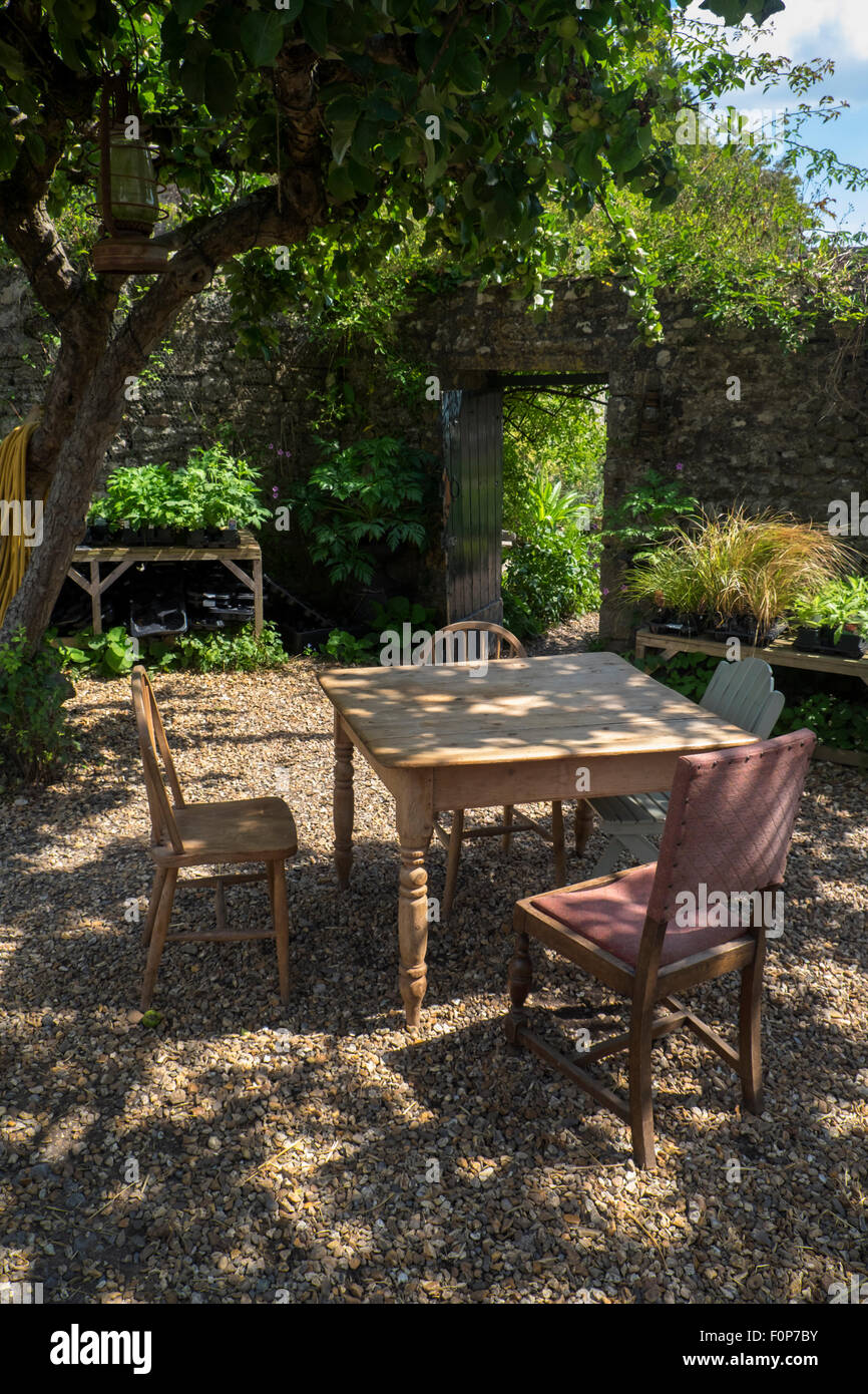 Mells somerset walled garden hi-res stock photography and images - Alamy