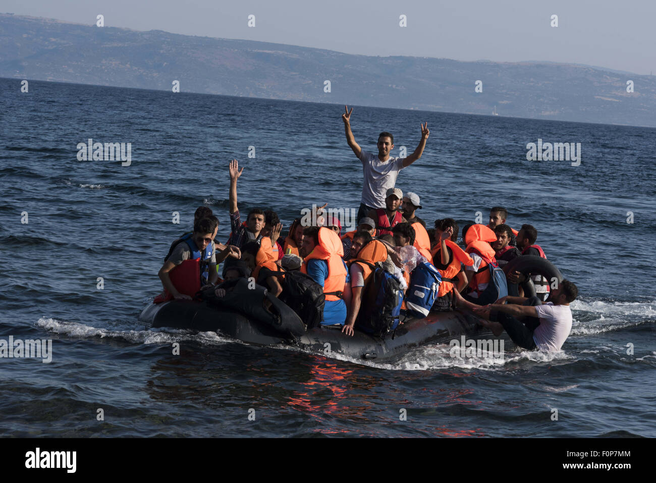 Syrian refugees greece beach hi-res stock photography and images - Alamy