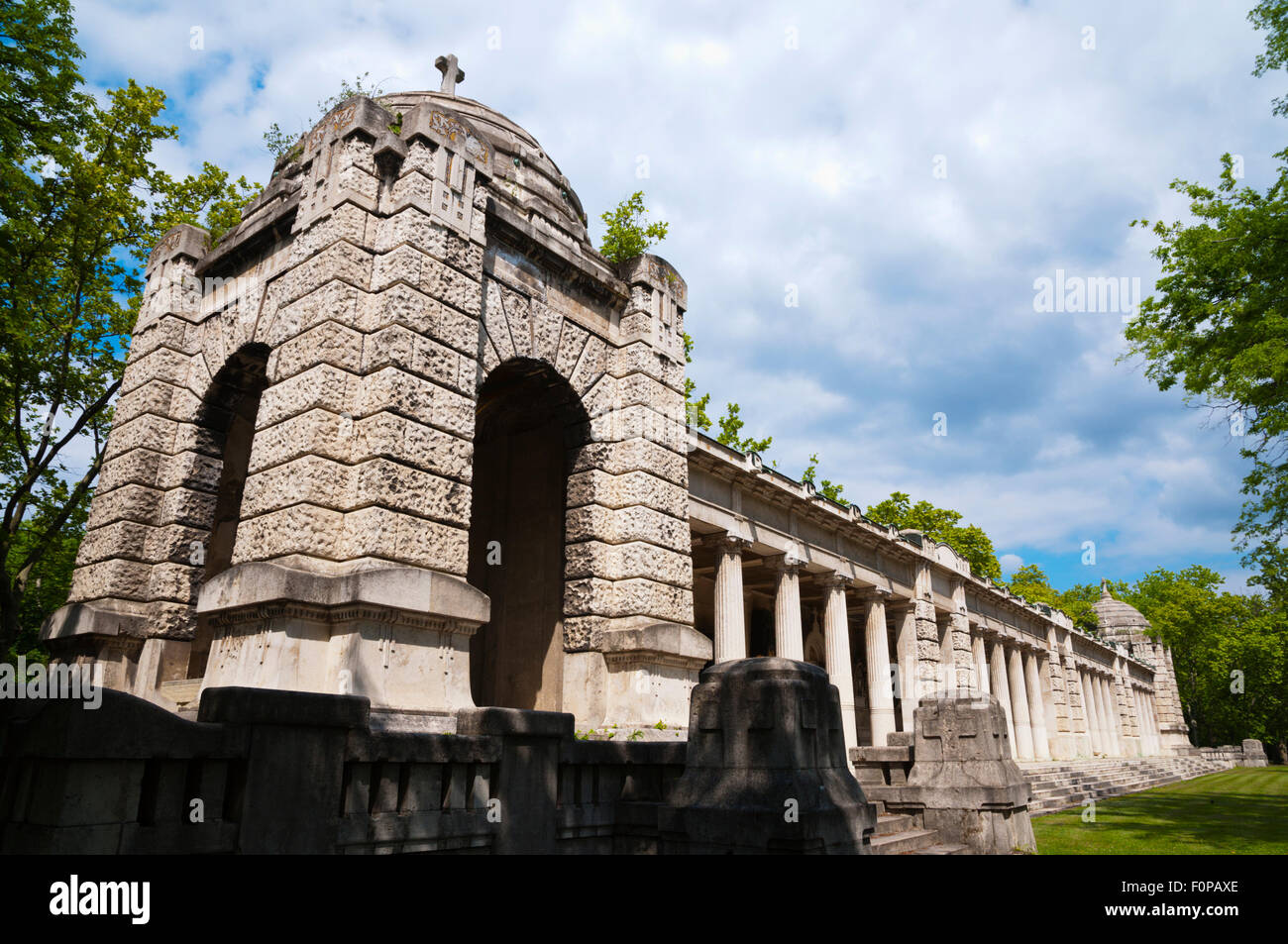 Arcades (1911), Kerepesi cemetery, Pest, Budapest, Hungary, Europe Stock Photo - Alamy