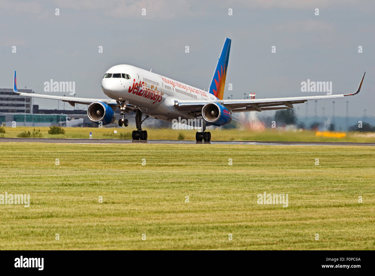 G-LSAN Jet2 Boeing 757-200 Manchester Airport england uk rotation ...