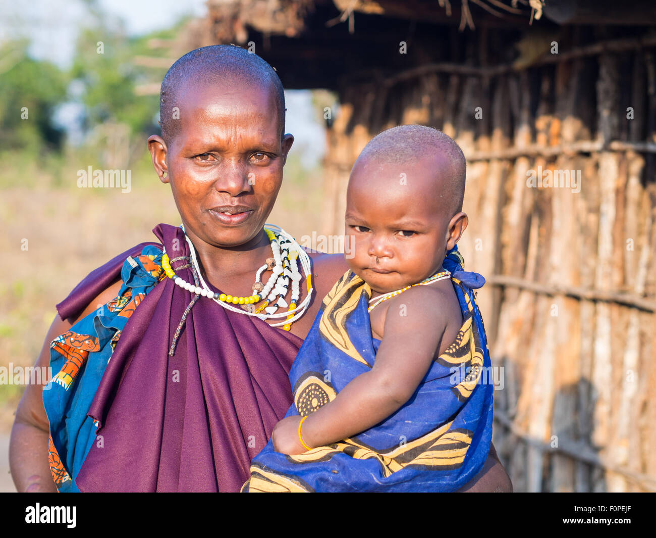 Aboriginal mother child hi-res stock photography and images - Alamy