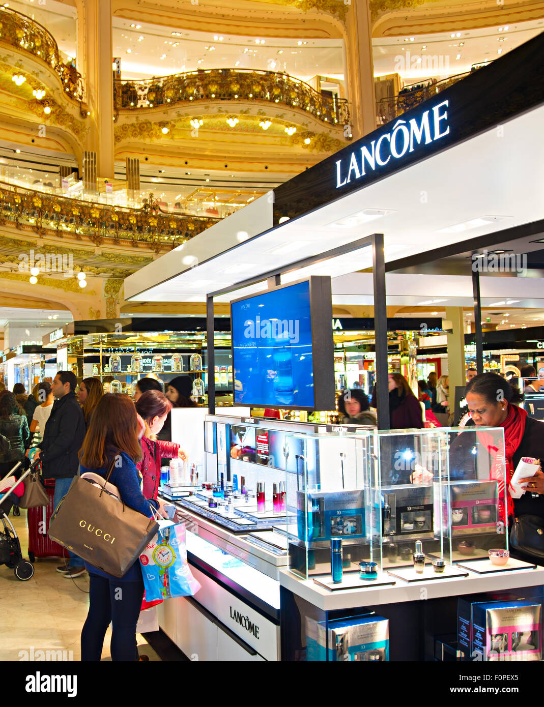 Old part of Lafayette department store in Paris, France Stock Photo - Alamy