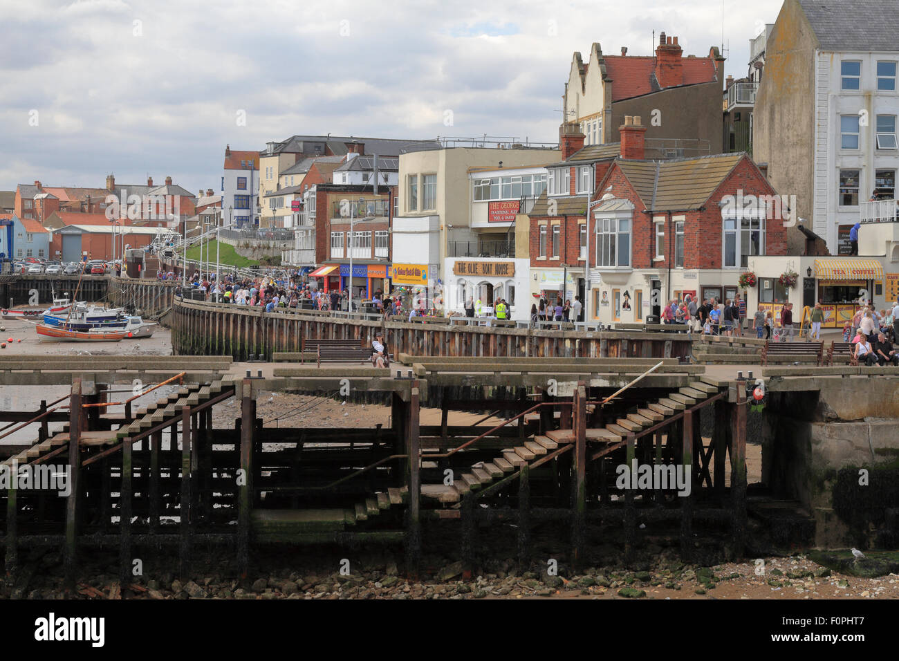 Harbour and marina shops, Bridlington, East Yorkshire, England, UK ...