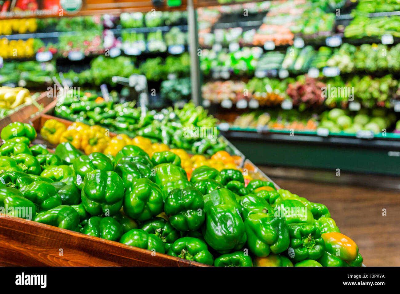 Fresh produce at the local grocery store Stock Photo - Alamy
