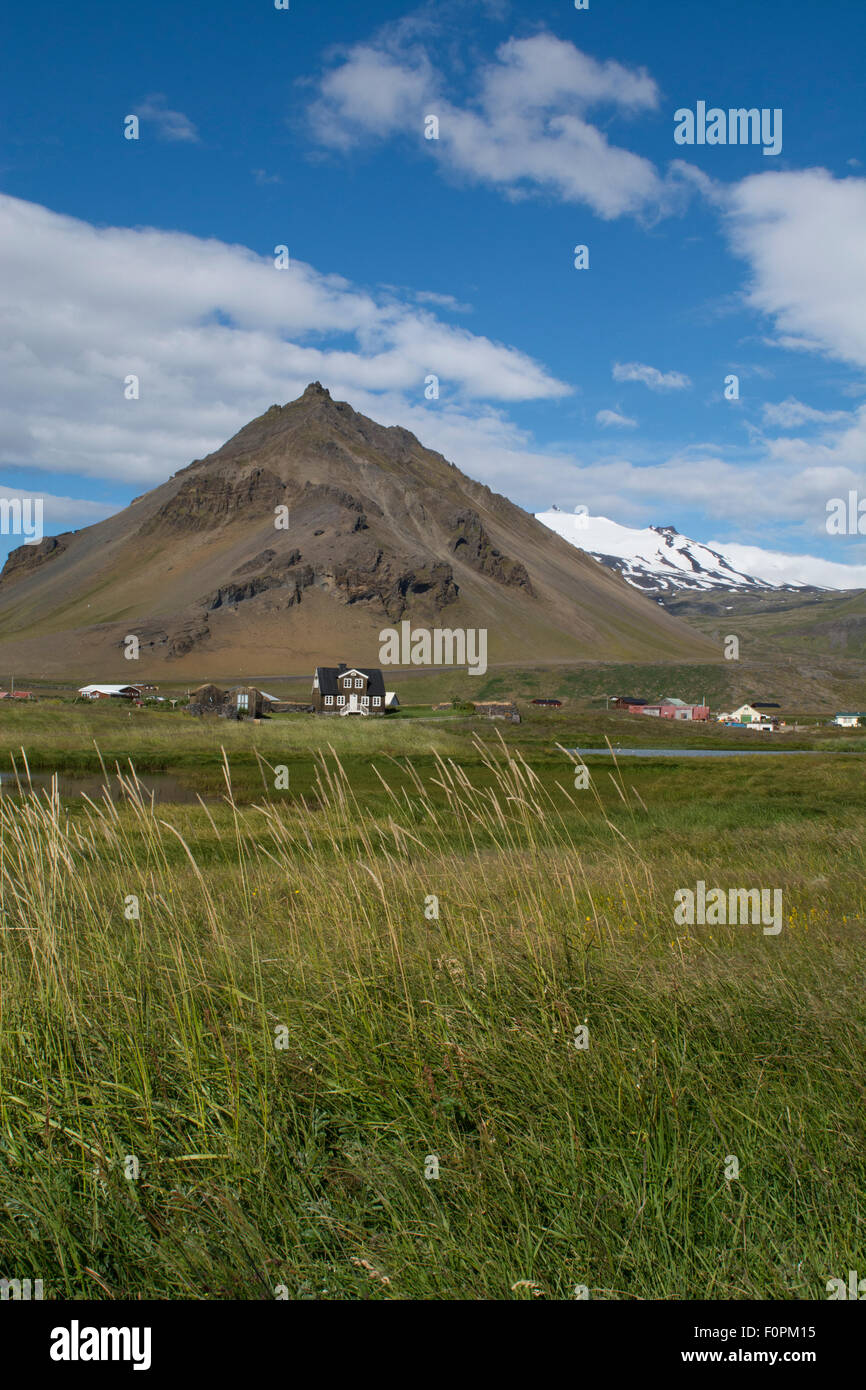 Iceland, West Iceland (aka Vesturland), Snaefellnes Peninsula. Small ...