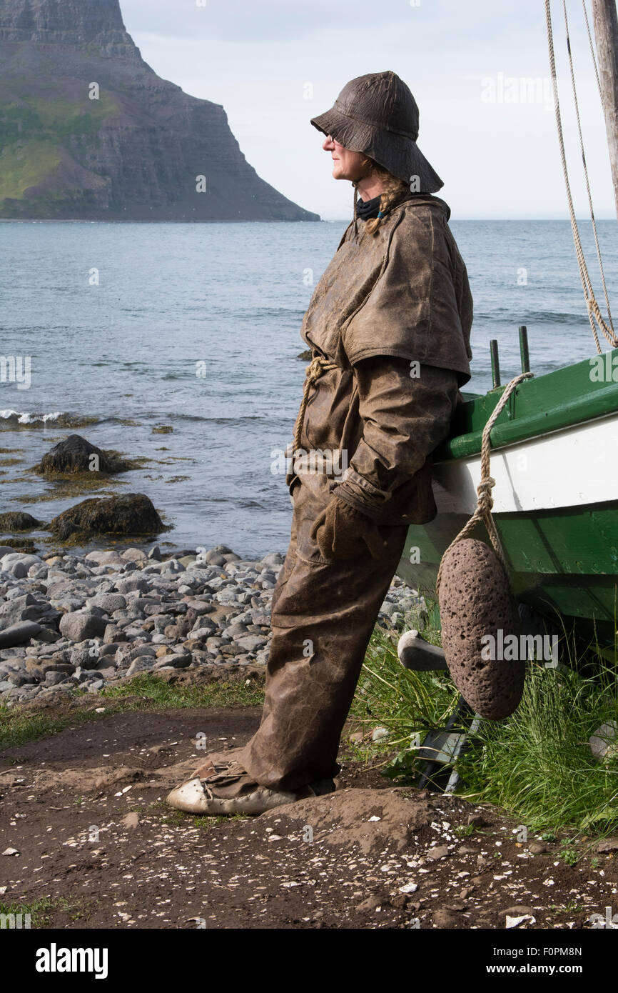 Fisherman vintage clothes clothing hi-res stock photography and images ...