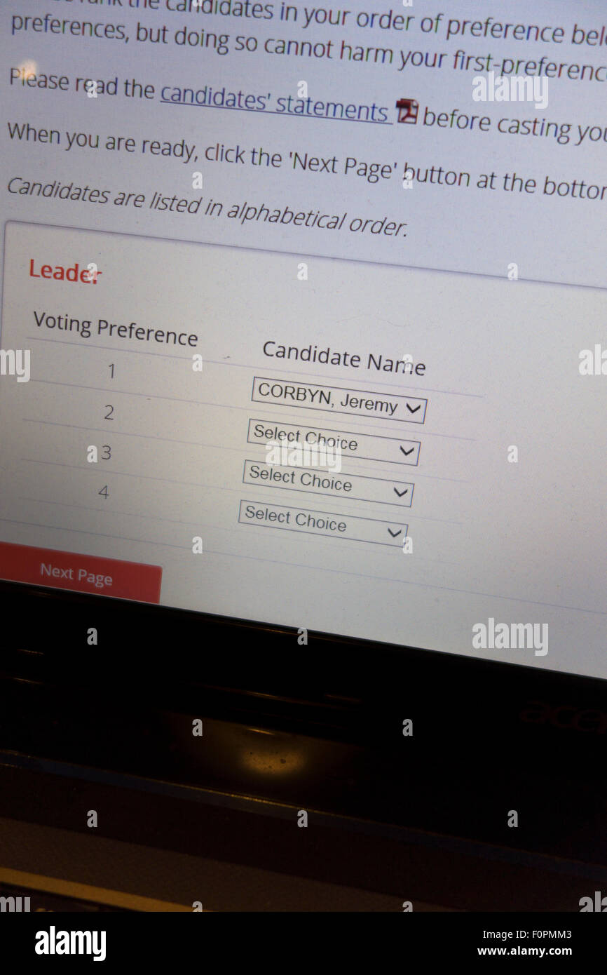 Exeter, UK. 19th Aug, 2015. laptop computer screen Screenshot of online ...
