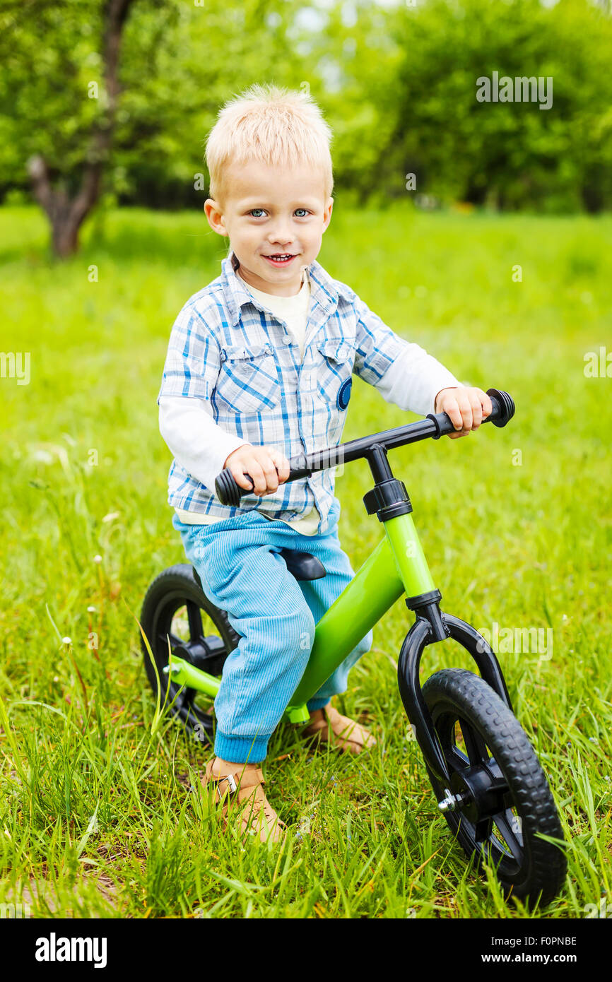 Learner bike hi-res stock photography and images - Alamy