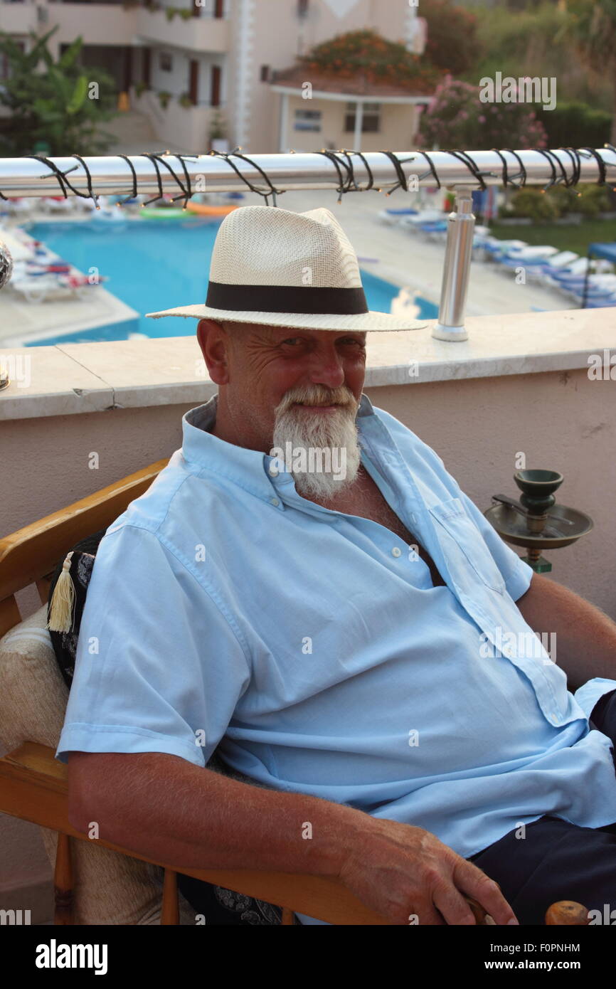 Man open shirt chest hair hi-res stock photography and images - Alamy