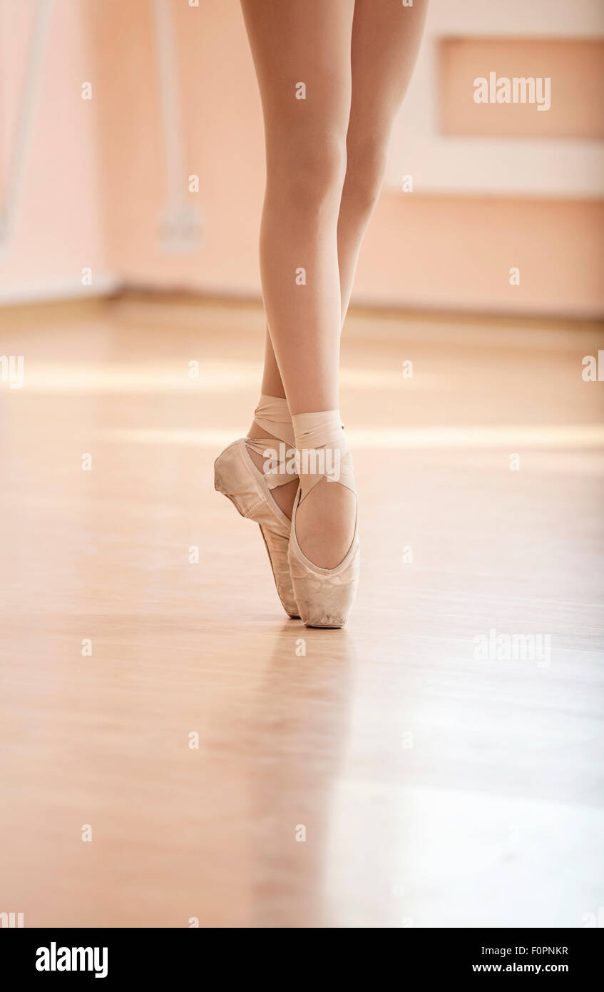 Legs of young ballerina, ballet dancing class Stock Photo - Alamy