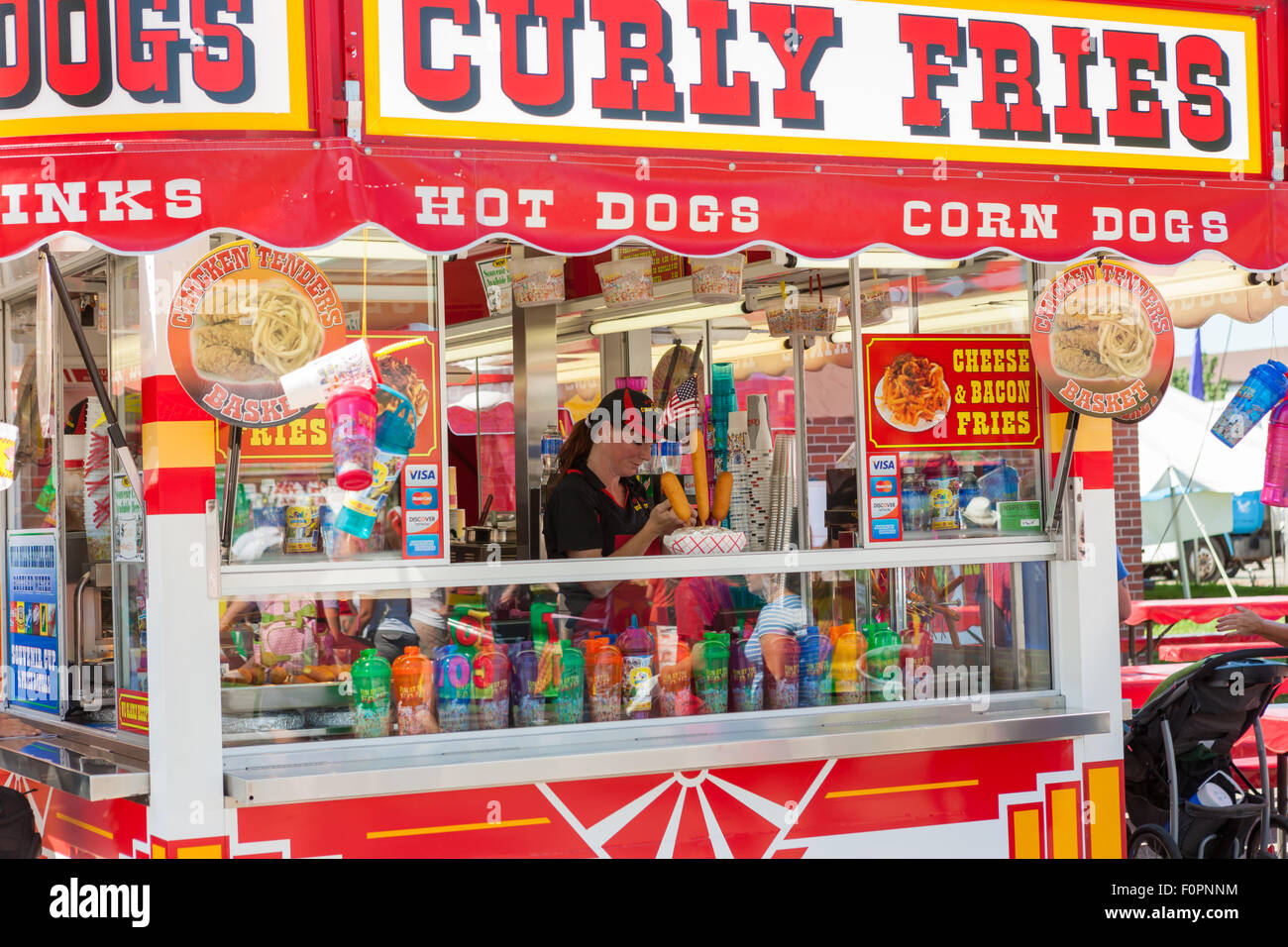 Concession food hi-res stock photography and images - Alamy
