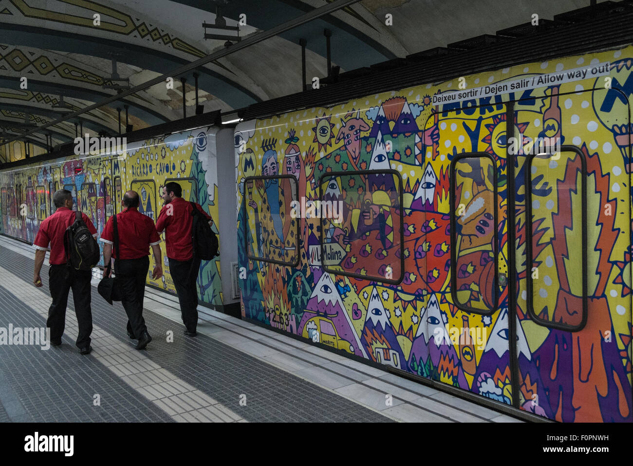 Local train services and underground train stations in Barcelona ...