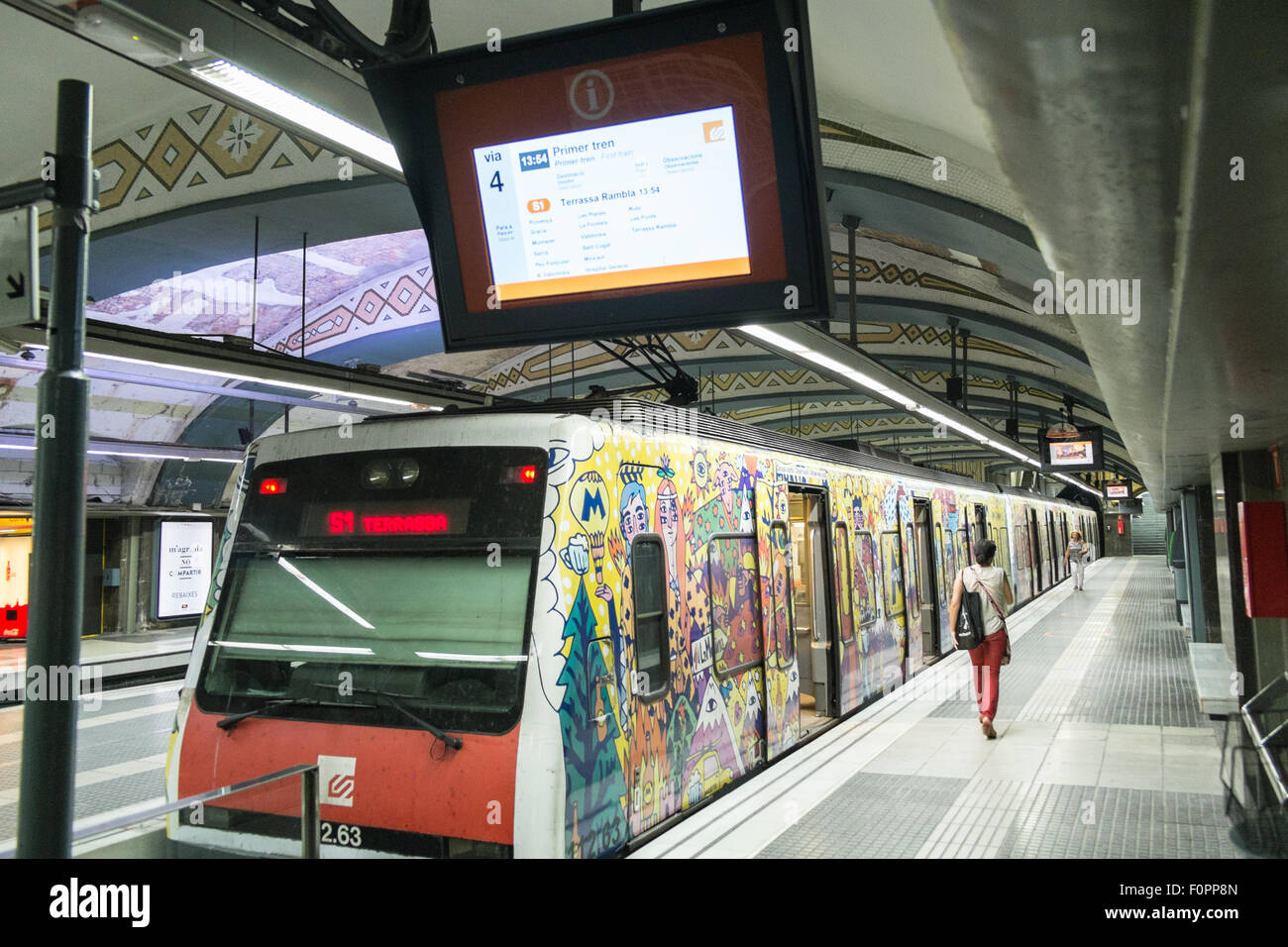 Local train services and underground train stations in Barcelona ...