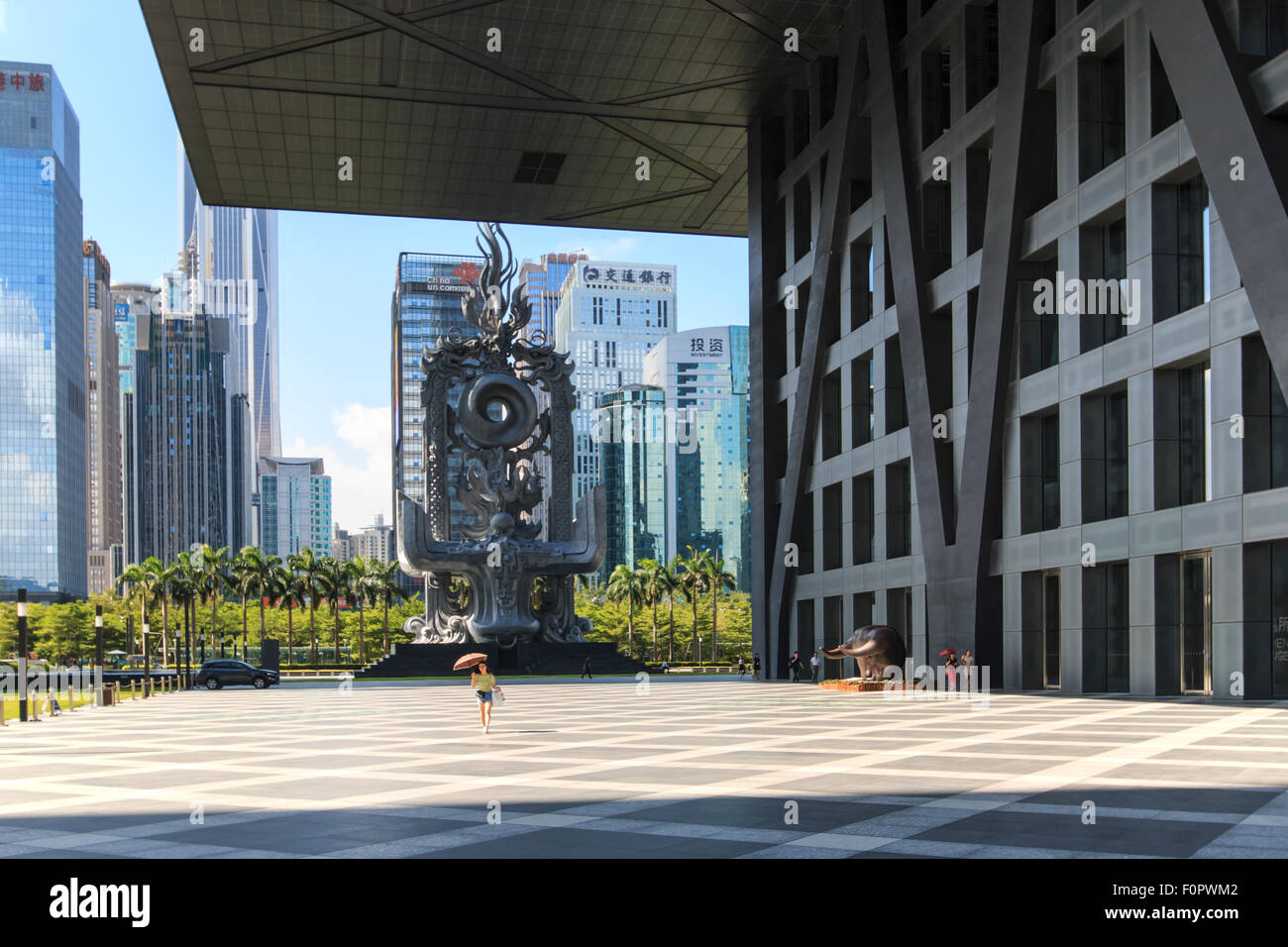 China shenzhen stock exchange bull hi-res stock photography and images ...