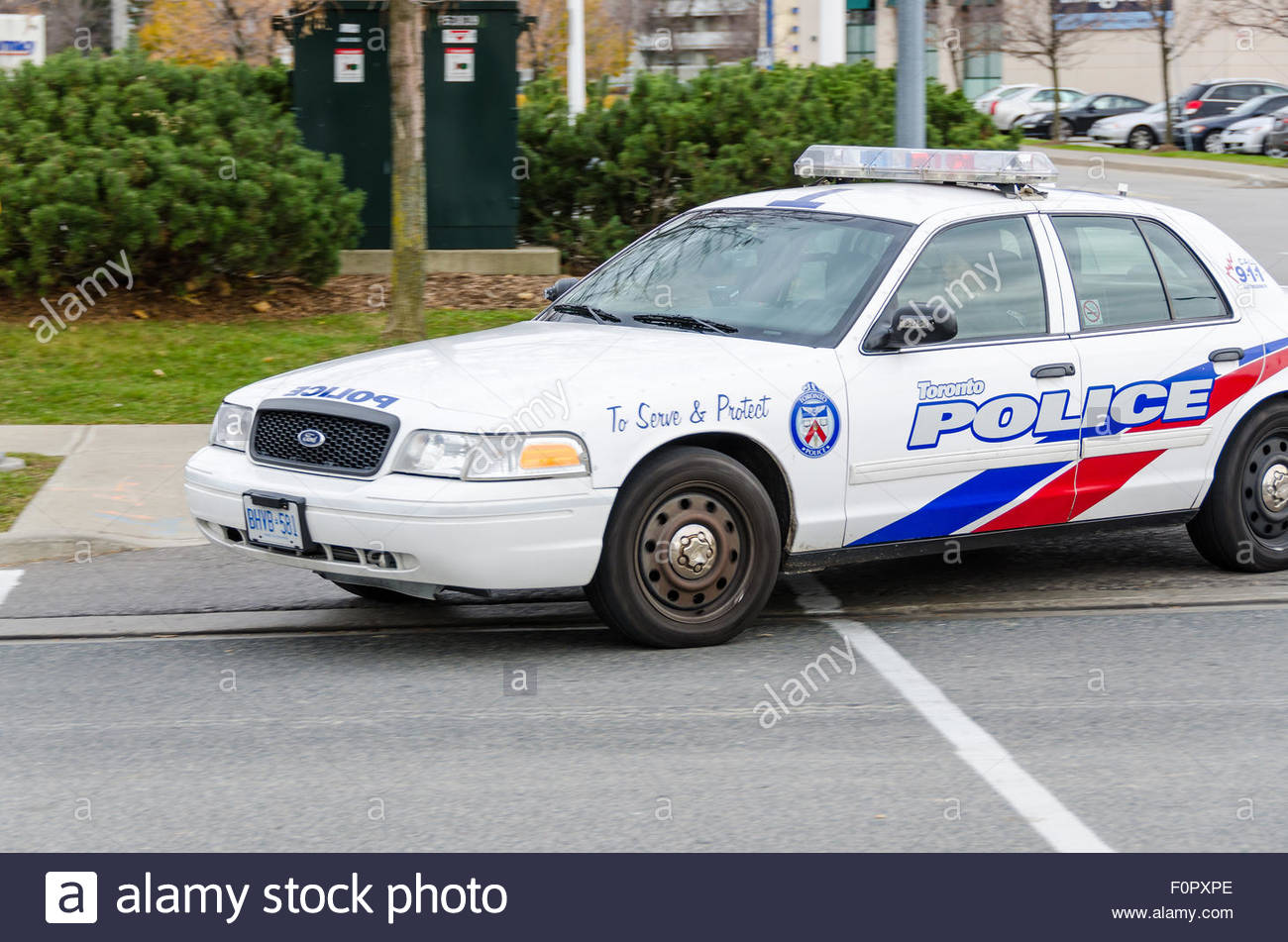 Toronto Police Patrol Stock Photos & Toronto Police Patrol Stock Images ...