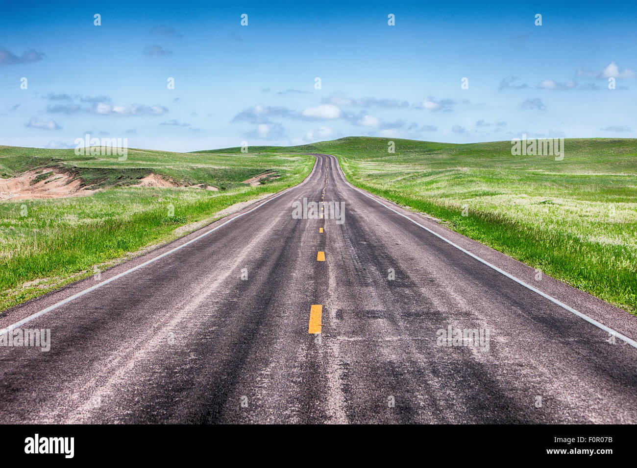 Open Highway On The Prairie Stock Photo - Alamy