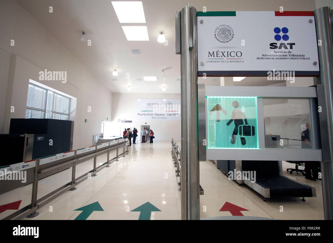 San ysidro border crossing hi-res stock photography and images - Alamy